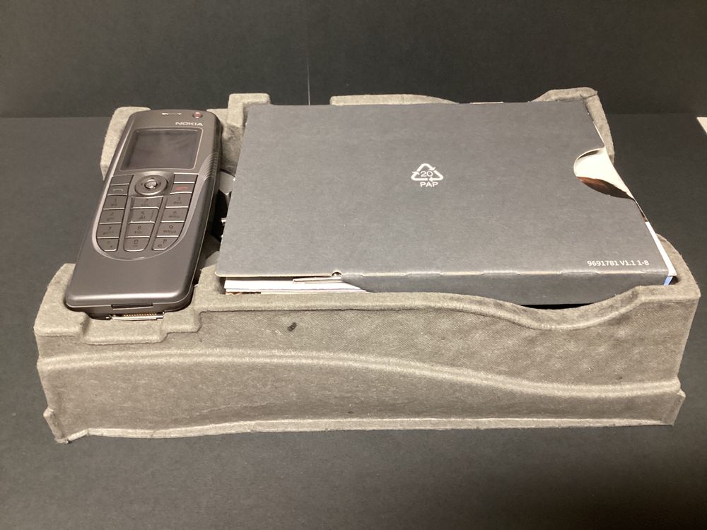 Nokia 9300i (Neu (gemäss Beschreibung)) in Flaach für CHF 150 – mit ...