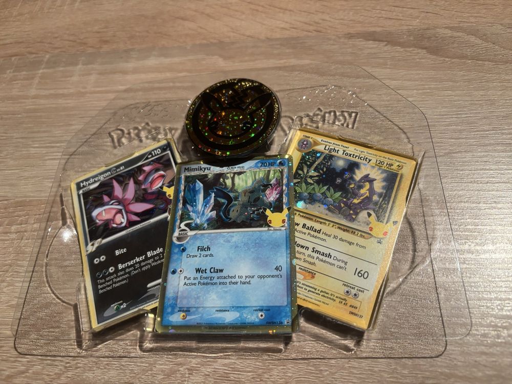Pokemon Karten Celebrations Chest Promo Karten. (Neu und ...