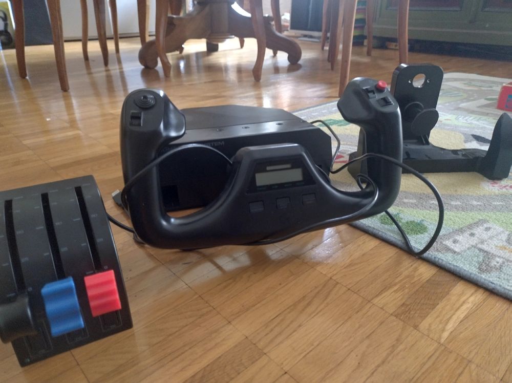 Logitech Flight Yoke System, (Gebraucht) in Zürich für CHF 70 – nur ...