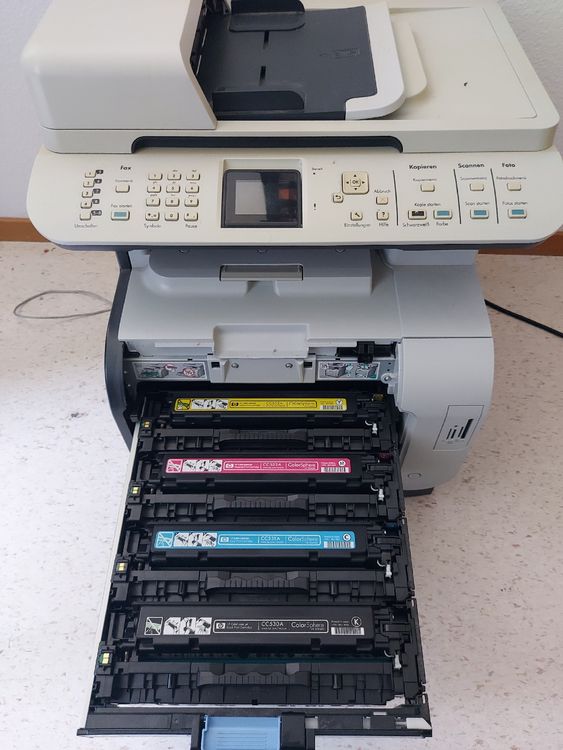 HP Color LaserJet Pro CM2320 (Defekt) in Roggwil BE für CHF 1 – nur Abholung auf Ricardo kaufen