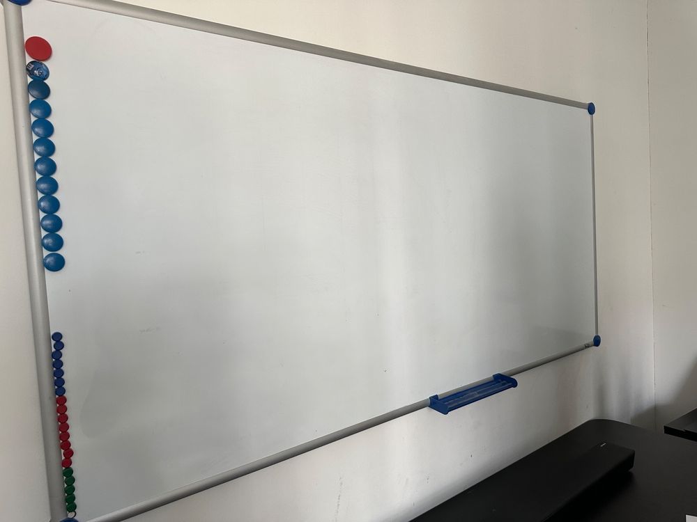 Grosses magnetisches Whiteboard für Büro oder Schule (Gebraucht) in Zug für CHF 2 – nur Abholung ...
