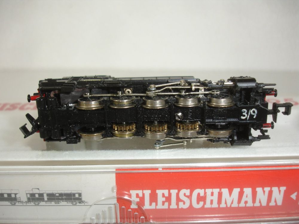 Fleischmann N: 7095 Tender-Lokomotive 050 TA I SNCF (Gebraucht) in für ...