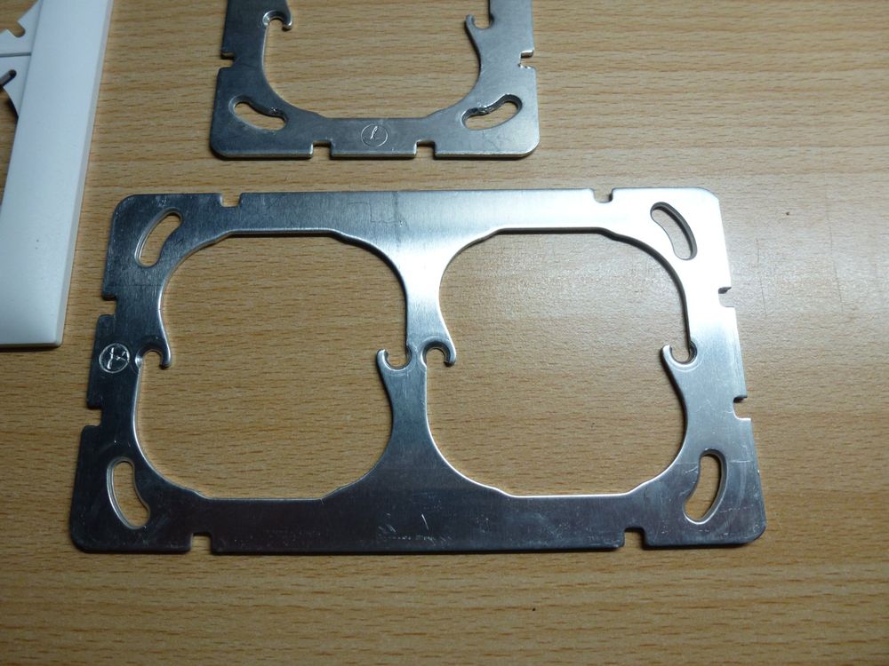 Feller Edizio Due UP Abdeckrahmen Gr.1-1 mit Montagerahmen w (Gebraucht ...