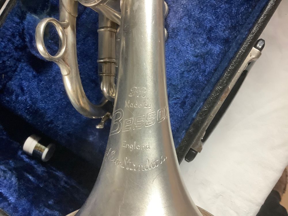 TROMPETE, HORN BESSON ENGLAND, NEW STANDARD AB 1.- (Gebraucht) in ...