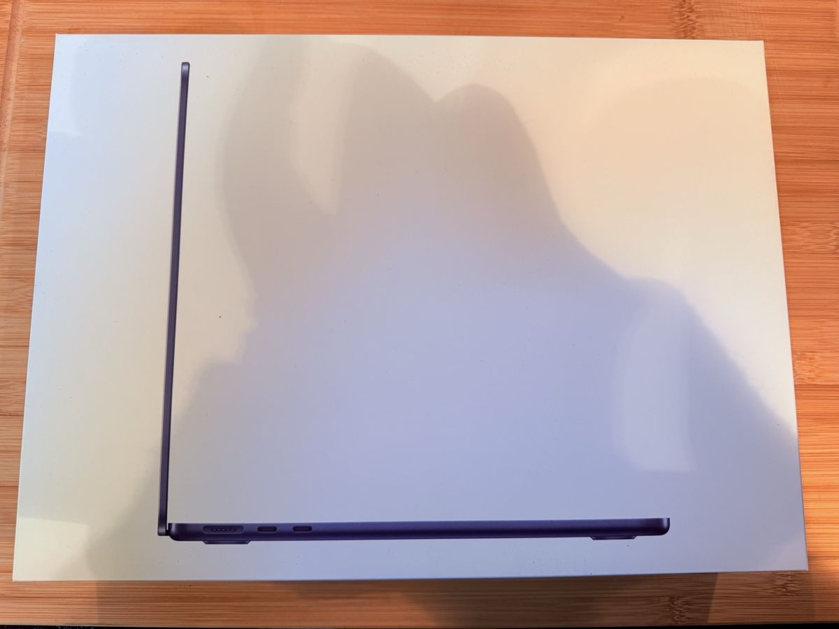 Neues MacBook Air M3, 13", 16GB RAM, 512GB SSD (Neu und ...