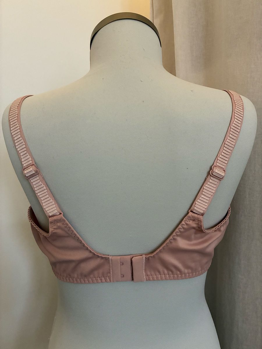 Chantelle BH Grösse 85D, ohne Bügel- ungetragen! (Neu und ...