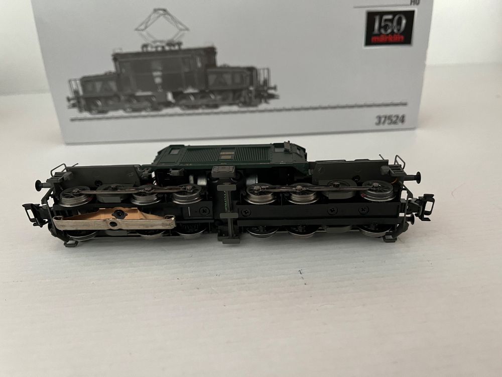 Märklin 37524 SBB De6/6 "Seetal-Krokodil" grün, AC digital | Kaufen auf ...