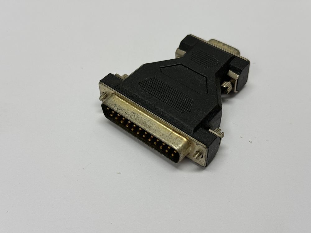 RS 232 Gender Changer 9 W / 25 M (Gebraucht) in Humlikon für CHF 1 ...