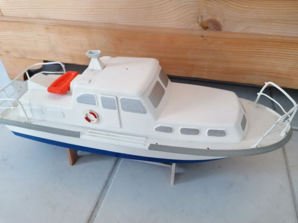 Modellboot Lotse Graupner Restauration (Gebraucht) in Chabrey für CHF ...