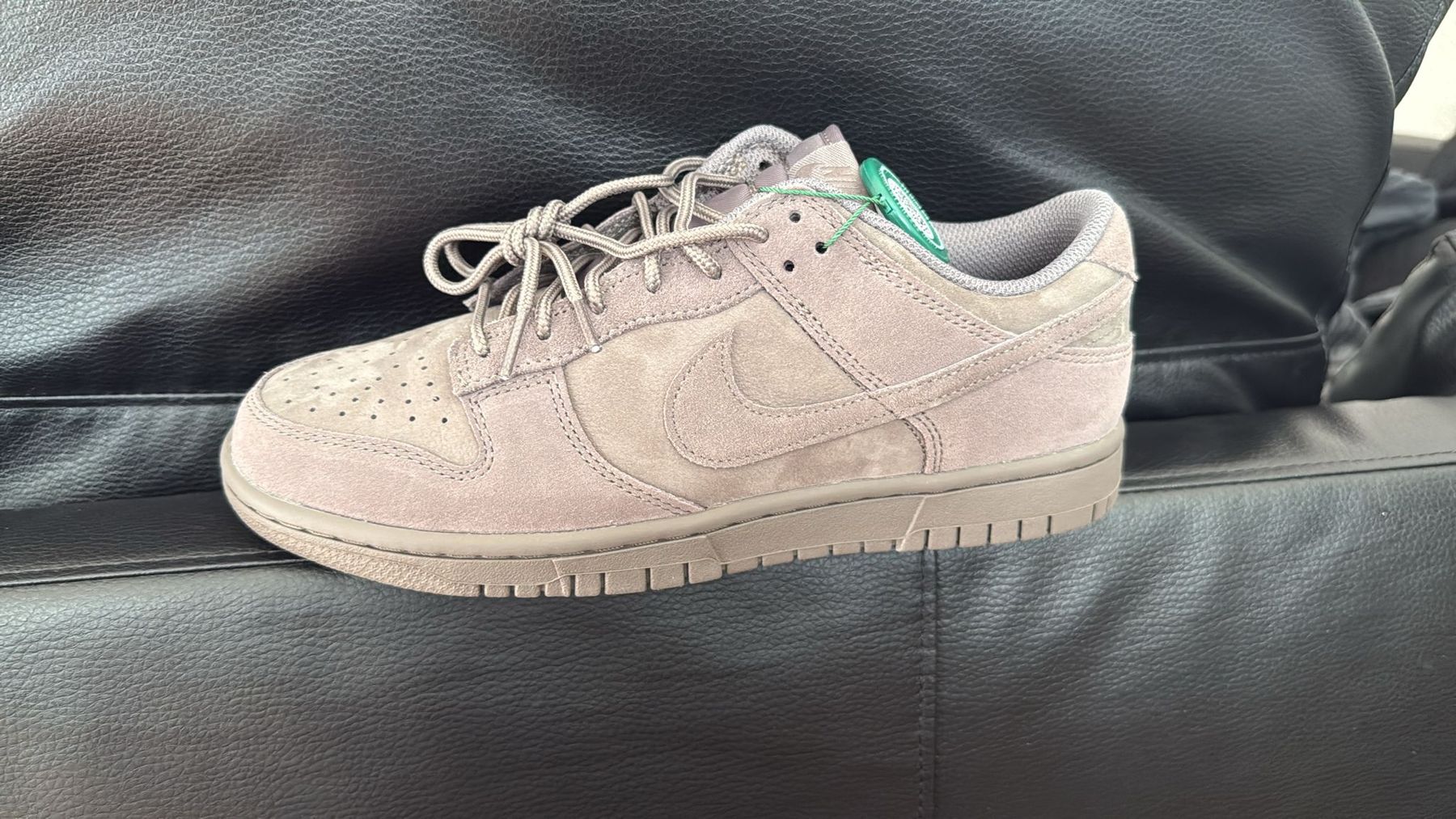 Nike Dunk Low Retro SE Cave Stone (Neu und originalverpackt) in Horgen ...