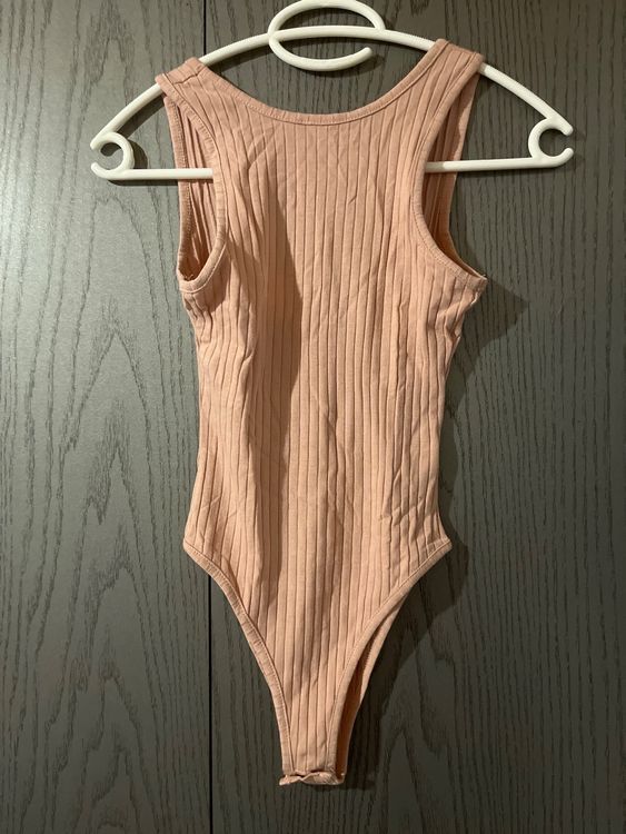 Body rose (Gebraucht) in Le Locle für CHF 6 – mit Lieferung auf Ricardo ...