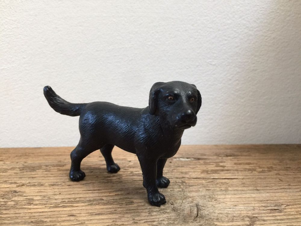 Schleich Hund Tier Labrador schwarz | Kaufen auf Ricardo