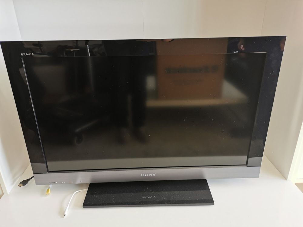 LCD TV Sony Bravia KDL 32EX500 32' | Kaufen auf Ricardo