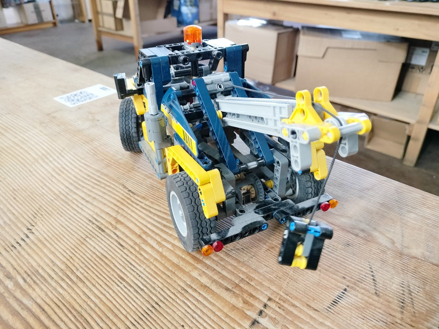 Lego Technic 42079 Forklift B-Modell Abschlepper ab 1.- (Gebraucht) in ...