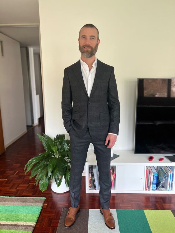 Grey suit from Oliver Wicks | Kaufen auf Ricardo
