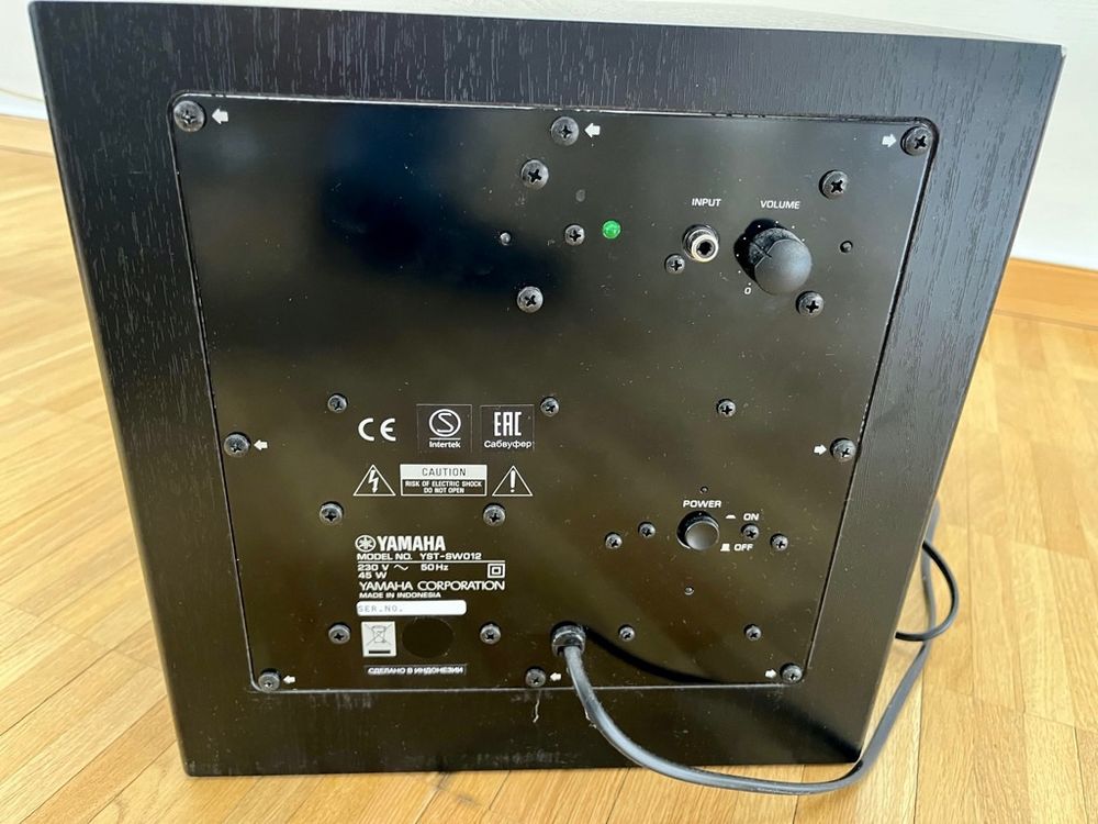 Subwoofer Yamaha YST-SW012 Schwarz | Kaufen auf Ricardo