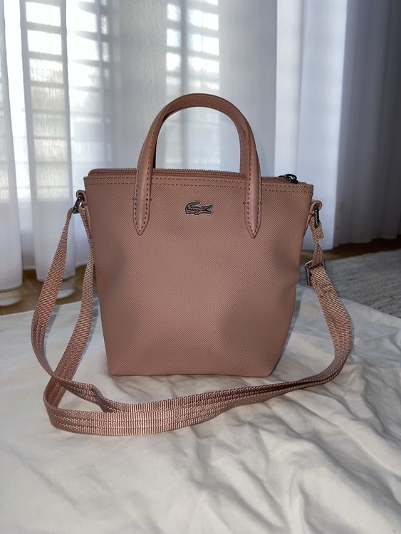 Lacoste Mini (Gebraucht) in Biel/Bienne für CHF 5 – mit Lieferung auf ...