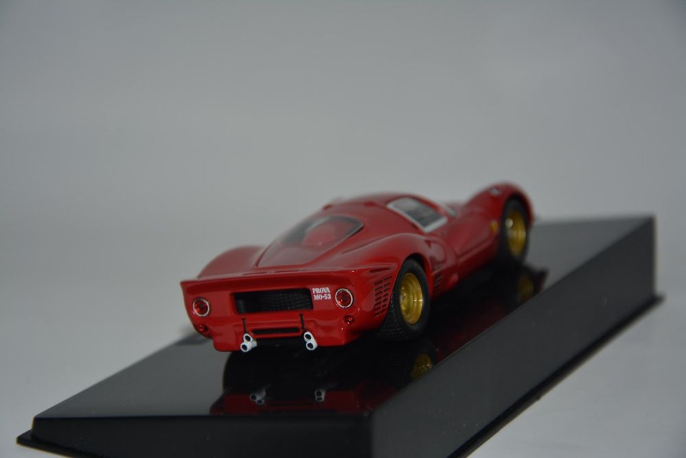 Ferrari 330 P4 , Hot Wheels Elite , 1:43 | Kaufen auf Ricardo