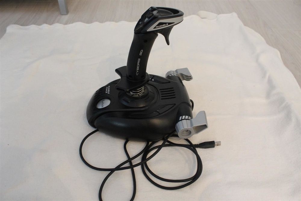 Saitek Cyborg 3D - Rumble Force Joystick | Kaufen auf Ricardo