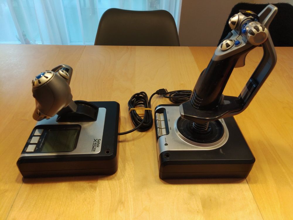 Saitek X52 HOTAS Joystick | Kaufen auf Ricardo