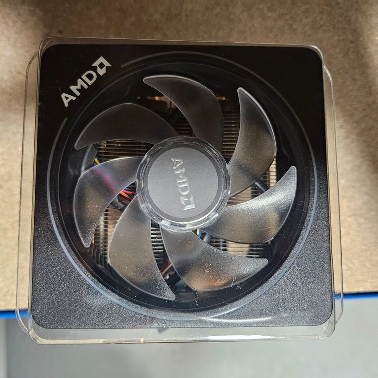 AMD Ryzen 7 3700X Lager-Kühler | Kaufen auf Ricardo