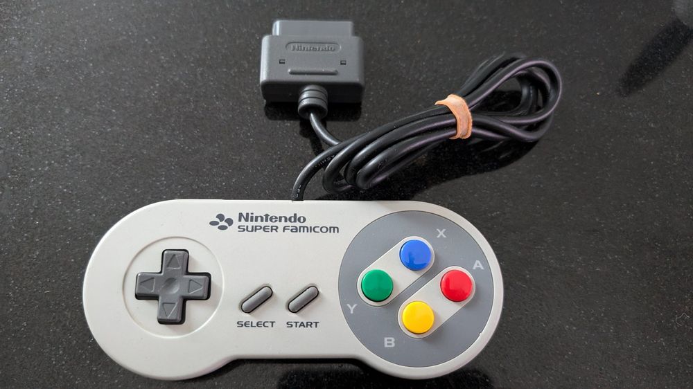 SUPER FAMICOM CONTROLLER - NINTENDO | Kaufen auf Ricardo