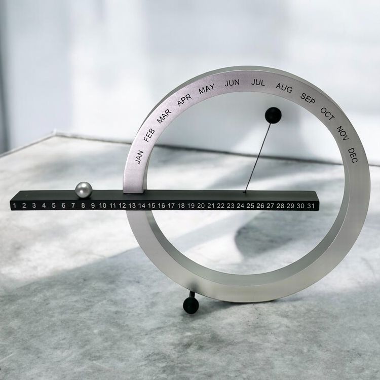 Calendrier perpétuel par Gideon Dagan pour MoMA 1998 (D'occasion) à ...