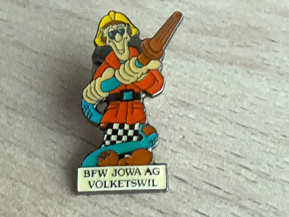 PIN Berufsfeuerwehr Jowa AG Volketswil (Gebraucht) in Glattbrugg für ...