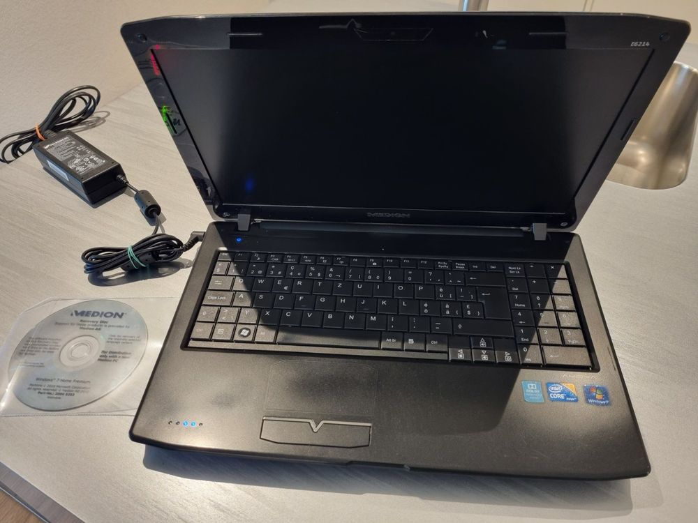 Medion Akoya E6214 Notebook, i3, | Acheter sur Ricardo