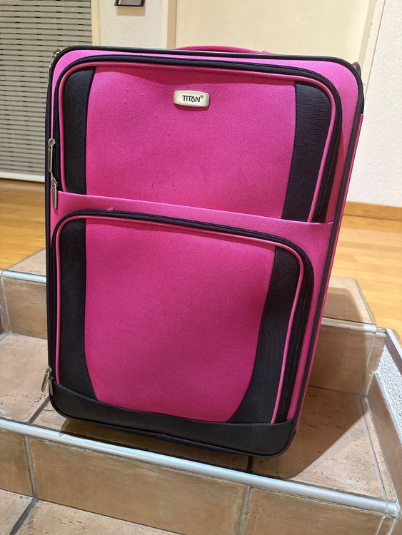 Rollkoffer (Gebraucht) in Horriwil für CHF 1 – mit Lieferung auf ...