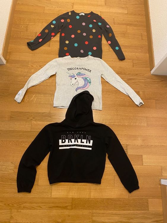 Pullis Mädchen 134/140 (H&M) (Gebraucht) in Winterthur für CHF 17 – mit Lieferung auf Ricardo kaufen