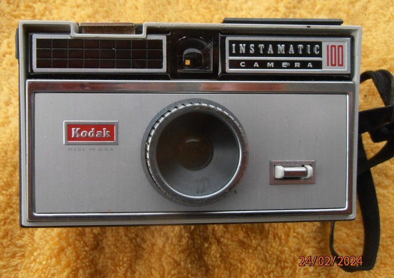 "KODAK INSTAMATIC 100" (Gebraucht) in Gossau SG für CHF 4.9 – mit ...