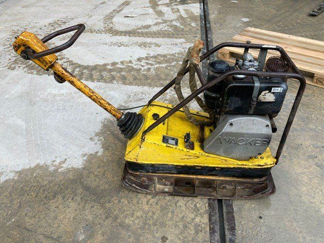 Wacker DPU 3345H Stampfer, Jahrgang 1983 (Gebraucht) in ...