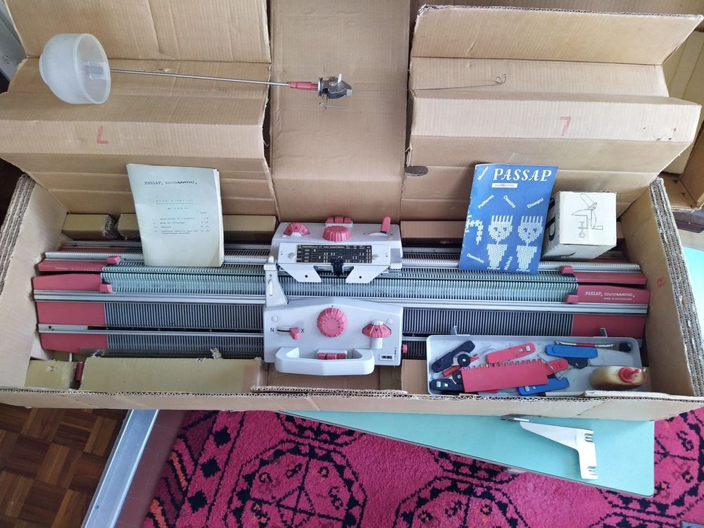 Machine à tricoter PASSAP DUOMATIC (Gebraucht) in Sierre für CHF 50 ...