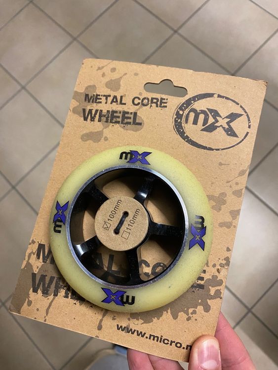 Micro Xtreme Scooter inkl. neues Rad (Gebraucht) in Männedorf für CHF ...