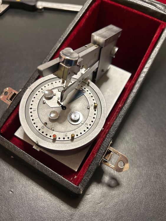 Potence Outil d’horloger (Gebraucht) in Versoix für CHF 120 – mit ...