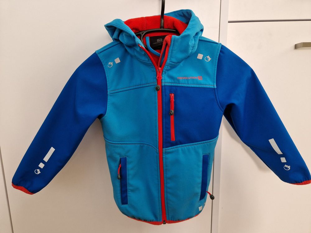 Softshelljacke Gr. 110 Trevolution (Gebraucht) in für CHF 10 – mit Lieferung auf Ricardo kaufen