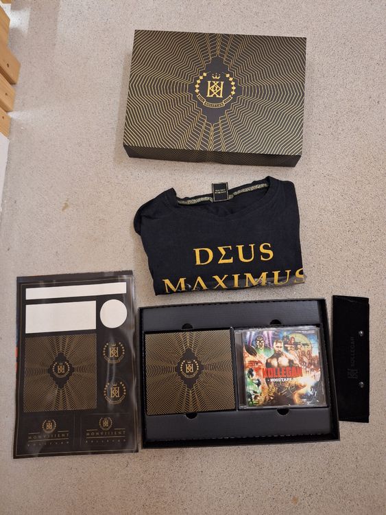 Kollegah Monument Deluxe Box! (Gebraucht) in Suhr für CHF 15 – mit ...