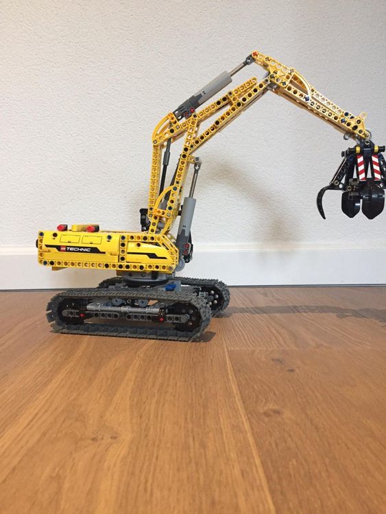 Lego Technik Raupenbagger | Kaufen auf Ricardo