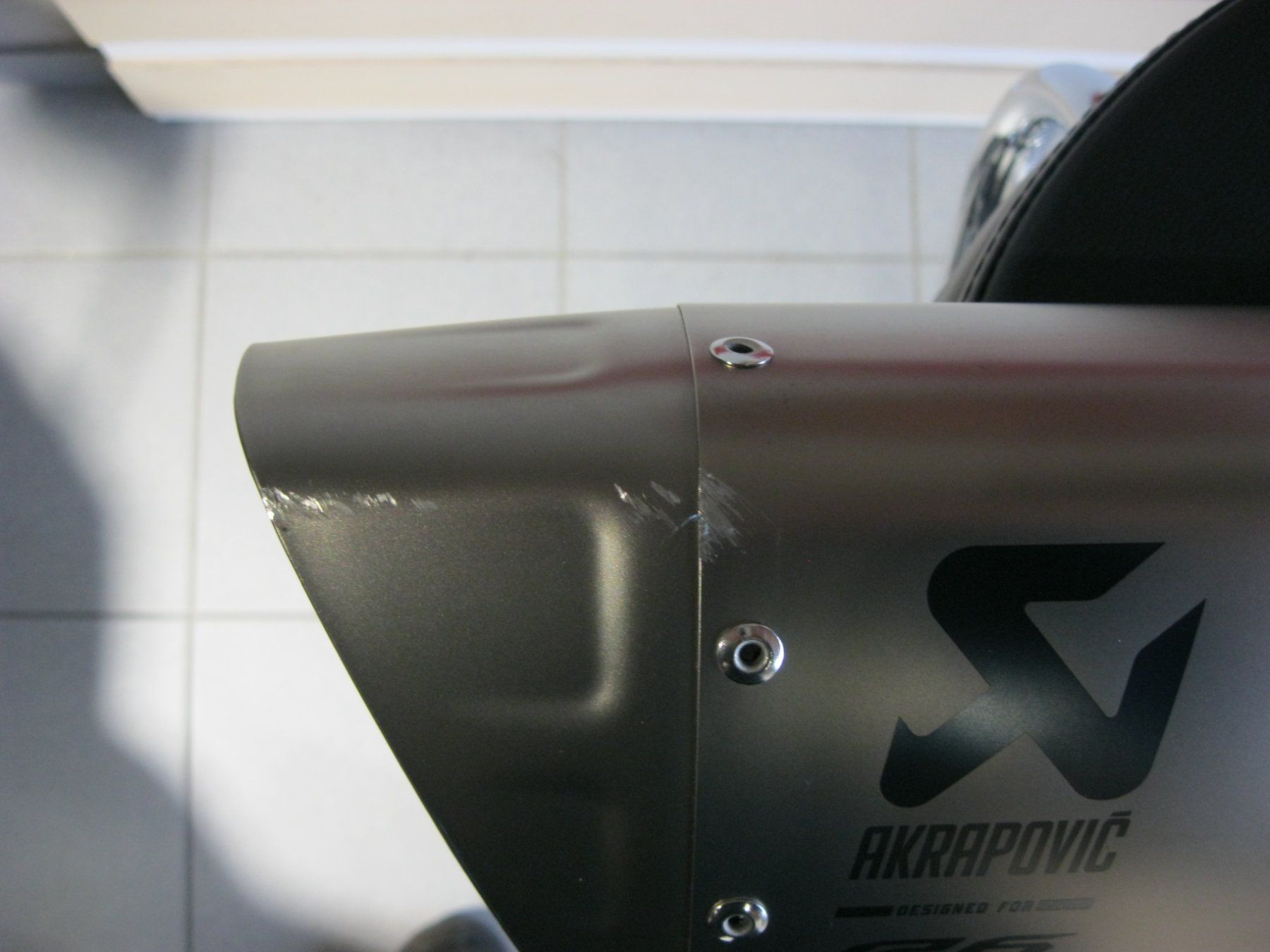 Yamaha R6 Akrapovic Slip-On Line (Titan) 2017 - 2021 (Gebraucht) in ...