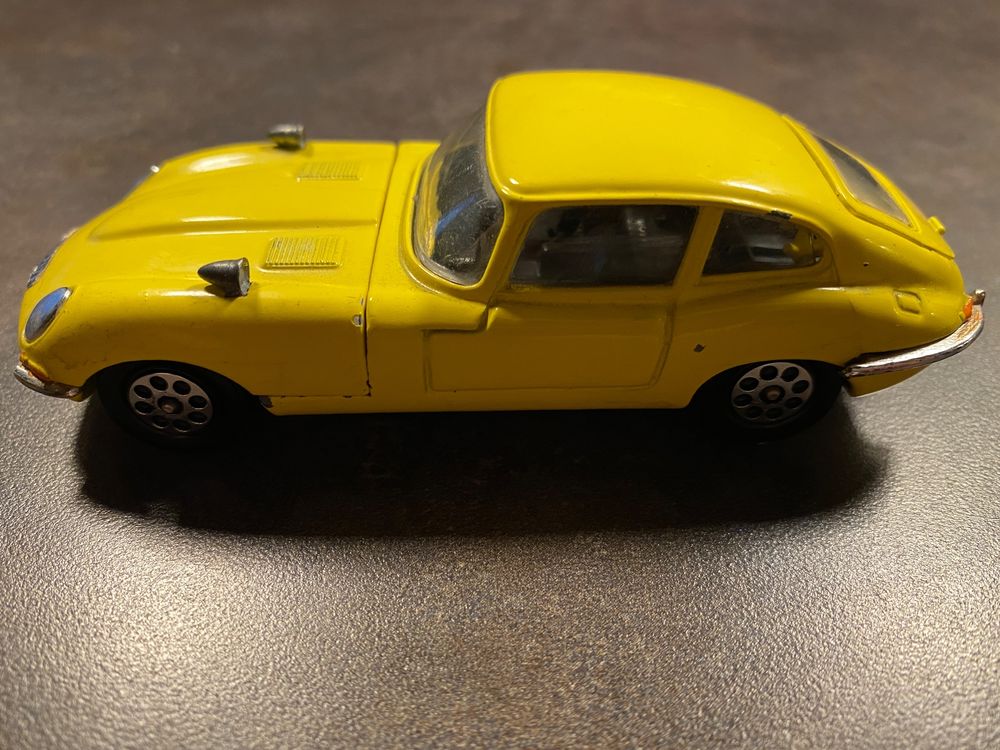 Corgi Toys Jaguar E Type 242 gelb, Modellauto, vintage, | Kaufen auf ...