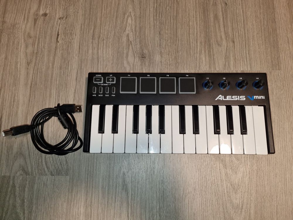 Midi Keyboard "Alesis V Mini" für Musikproduzenten (Neu (gemäss ...