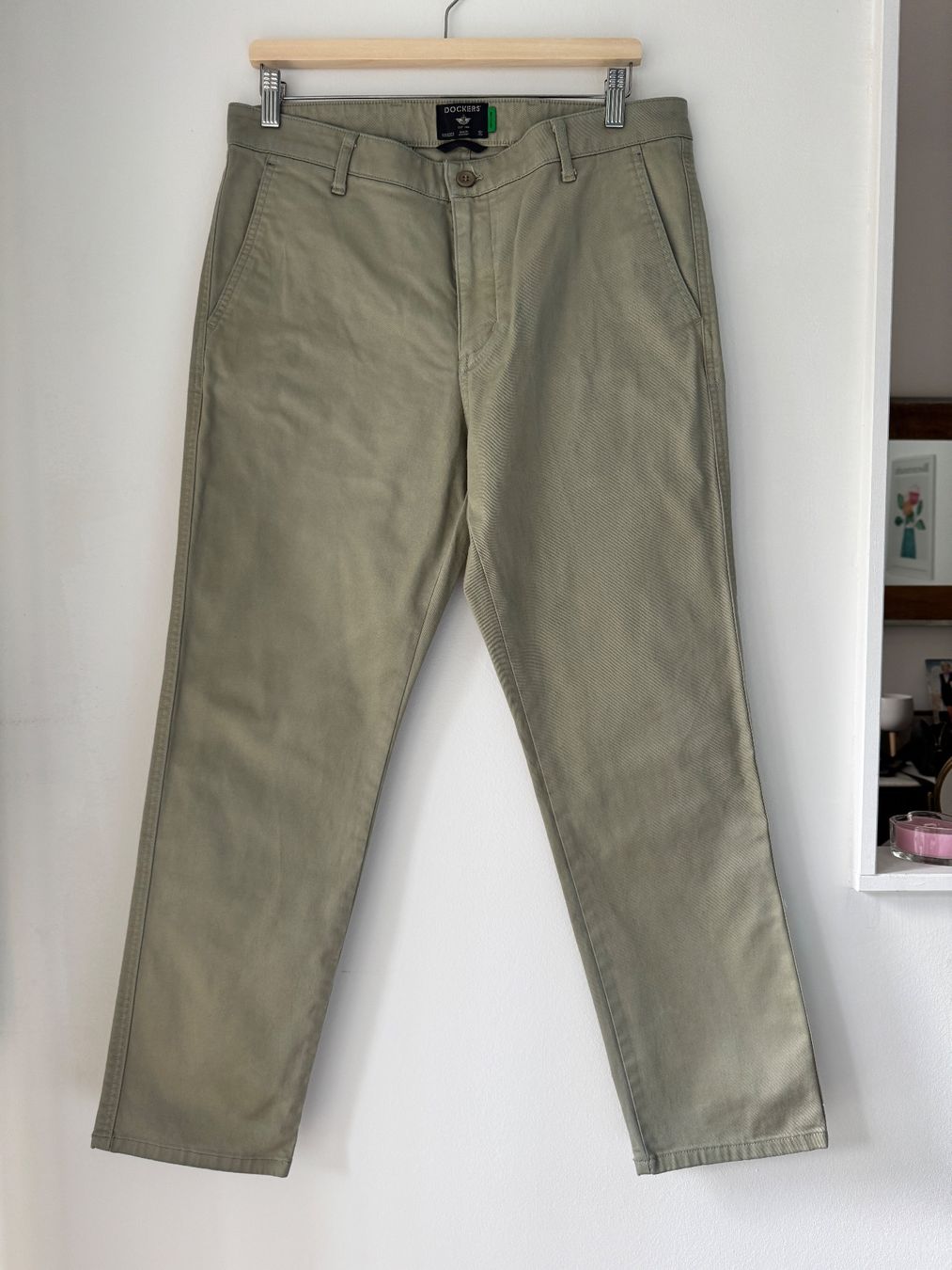 Pantalon homme DOCKERS beige, slim,étroit, coton W33 (D'occasion) à ...