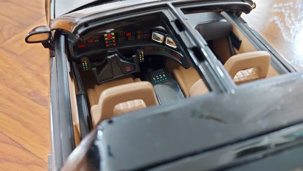 Automodell Pontiac K2000 Knight Rider 1/18, LED Radarlichter (Neu ...