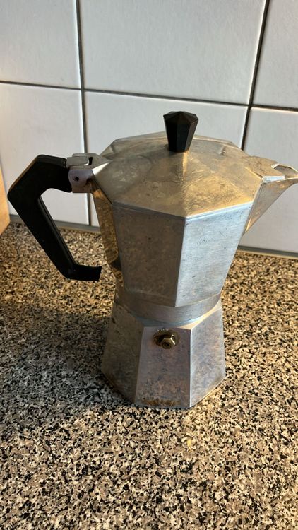 Caffettiera Bialetti 3/4 tazze (Gebraucht) in Melano für CHF 12 – mit ...