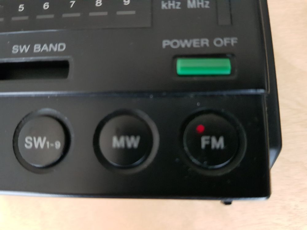 SONY SW Dual Conversion FM/AM Multi Band Receiver ICF-7601L (D'occasion ...