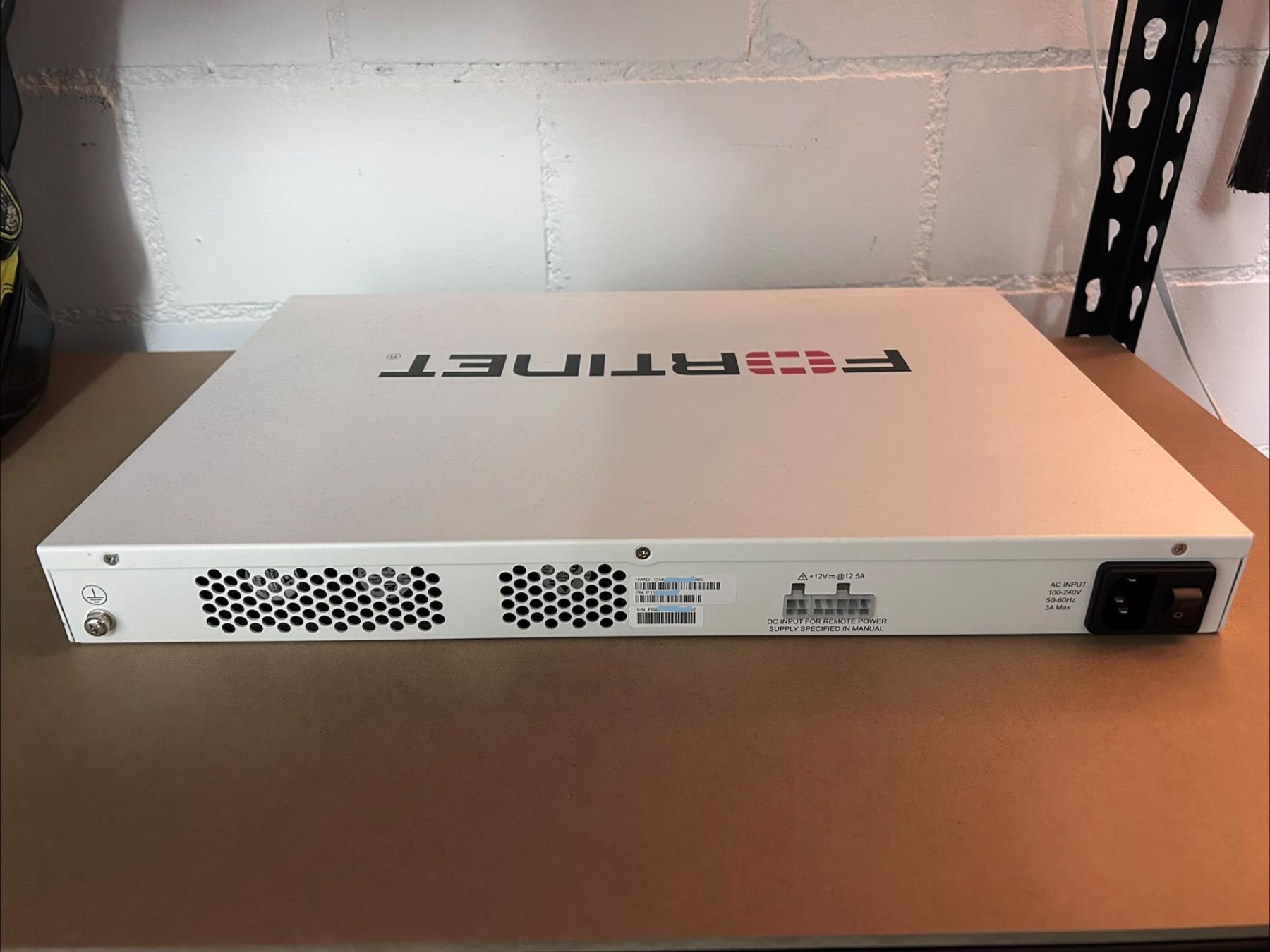 Fortinet FortiGate 200D Firewall – funktionsfähig – Hardware (Gebraucht ...
