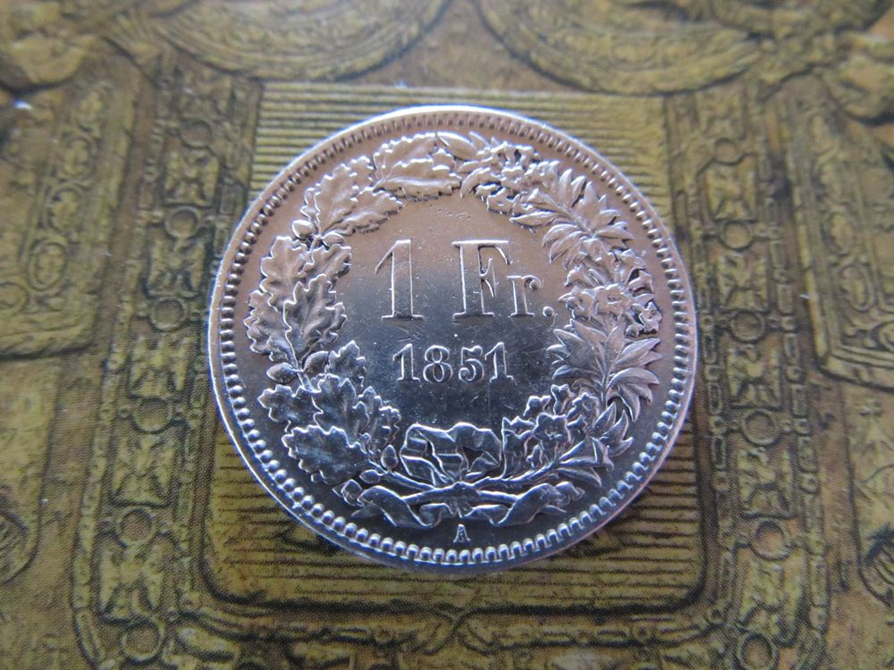 1 FRANKEN 1851 SCHWEIZ AG 900 SILVER (Gebraucht) in châtelaine für CHF 240 – mit Lieferung auf ...