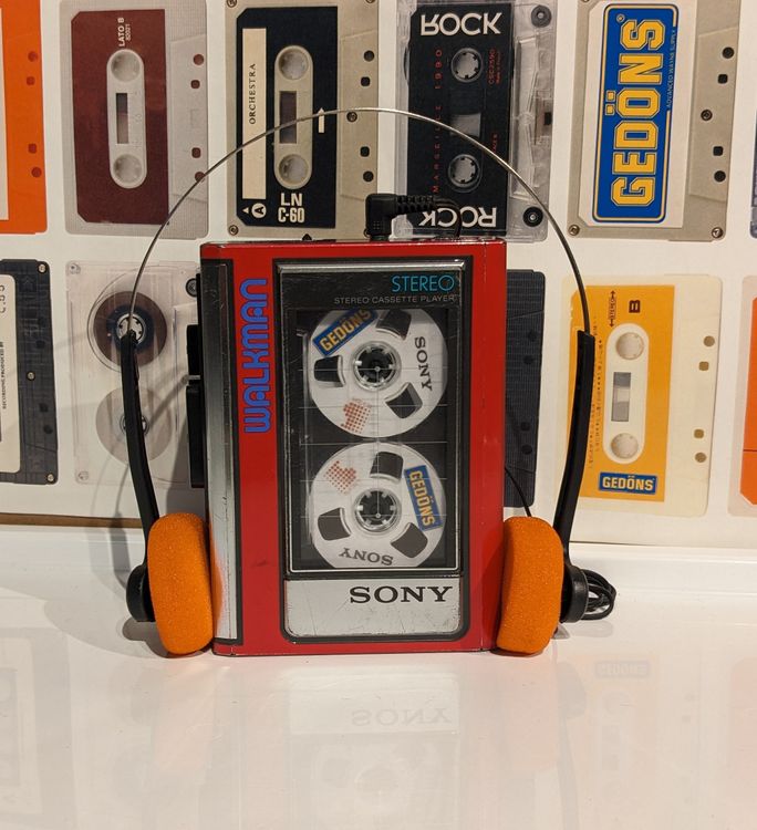 Sony WM-32 Walkman Rot Vintage used look "Ratte" (Gebraucht) in Zürich ...
