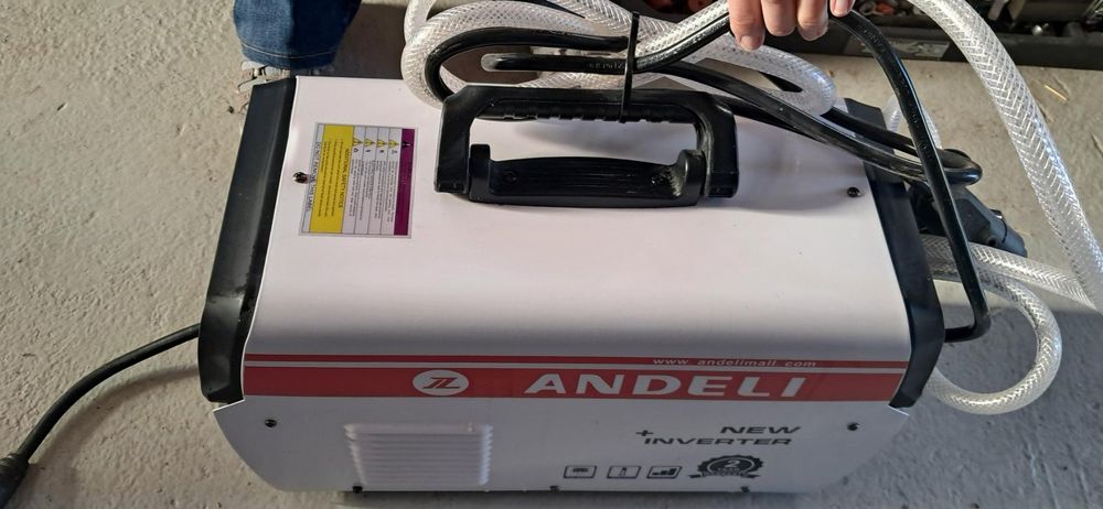 Poste de soudage Andeli MCT-520-DPL - jamais servi (Neu (gemäss ...